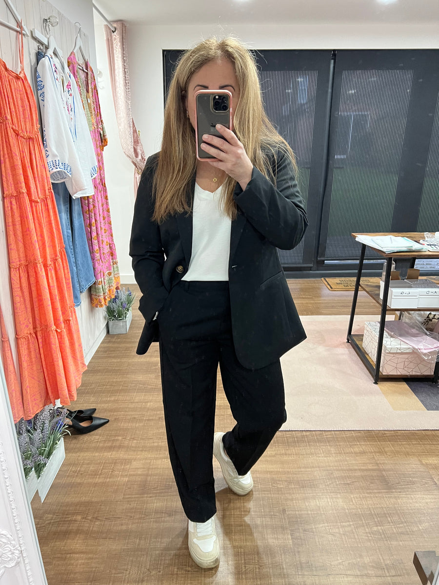 Kasakura Blazer - Two Colours - Kaffe New Collection – The Wardrobe Edit